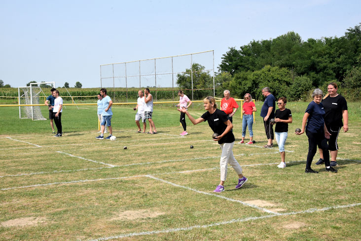 3. memorijalni turnir u boćanju na travi u Lađanskoj - Najava - TV ...