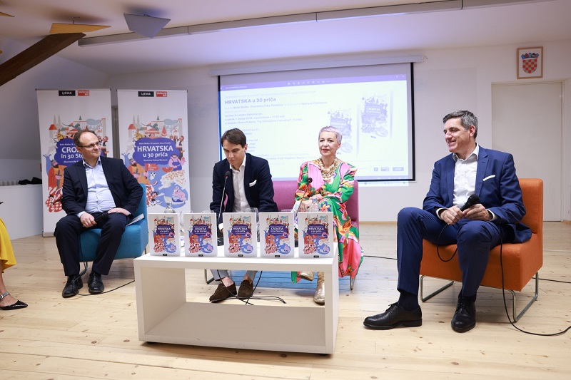 Promocija knjige „Hrvatska u 30 priča“ - TV Nasice.com